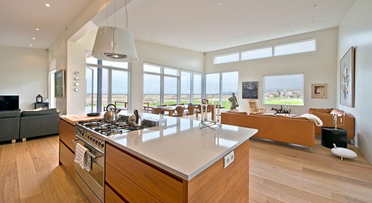 Private Luxury Villas and Houses in Iceland | inlux.is
