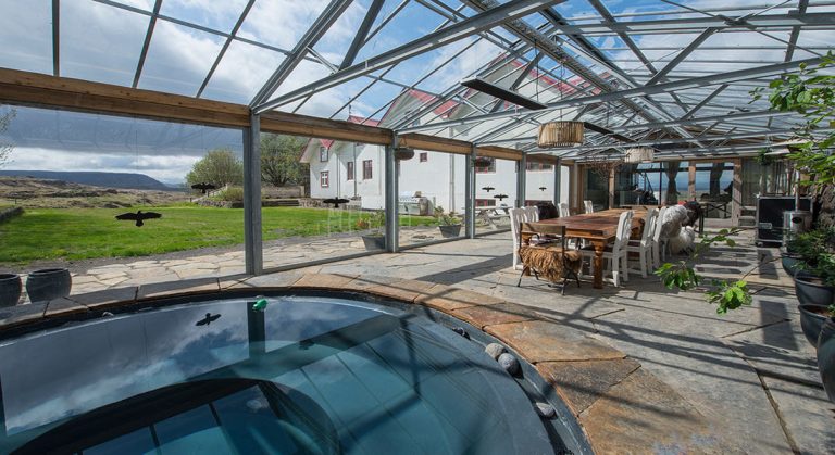 Private Luxury Villas and Houses in Iceland | inlux.is